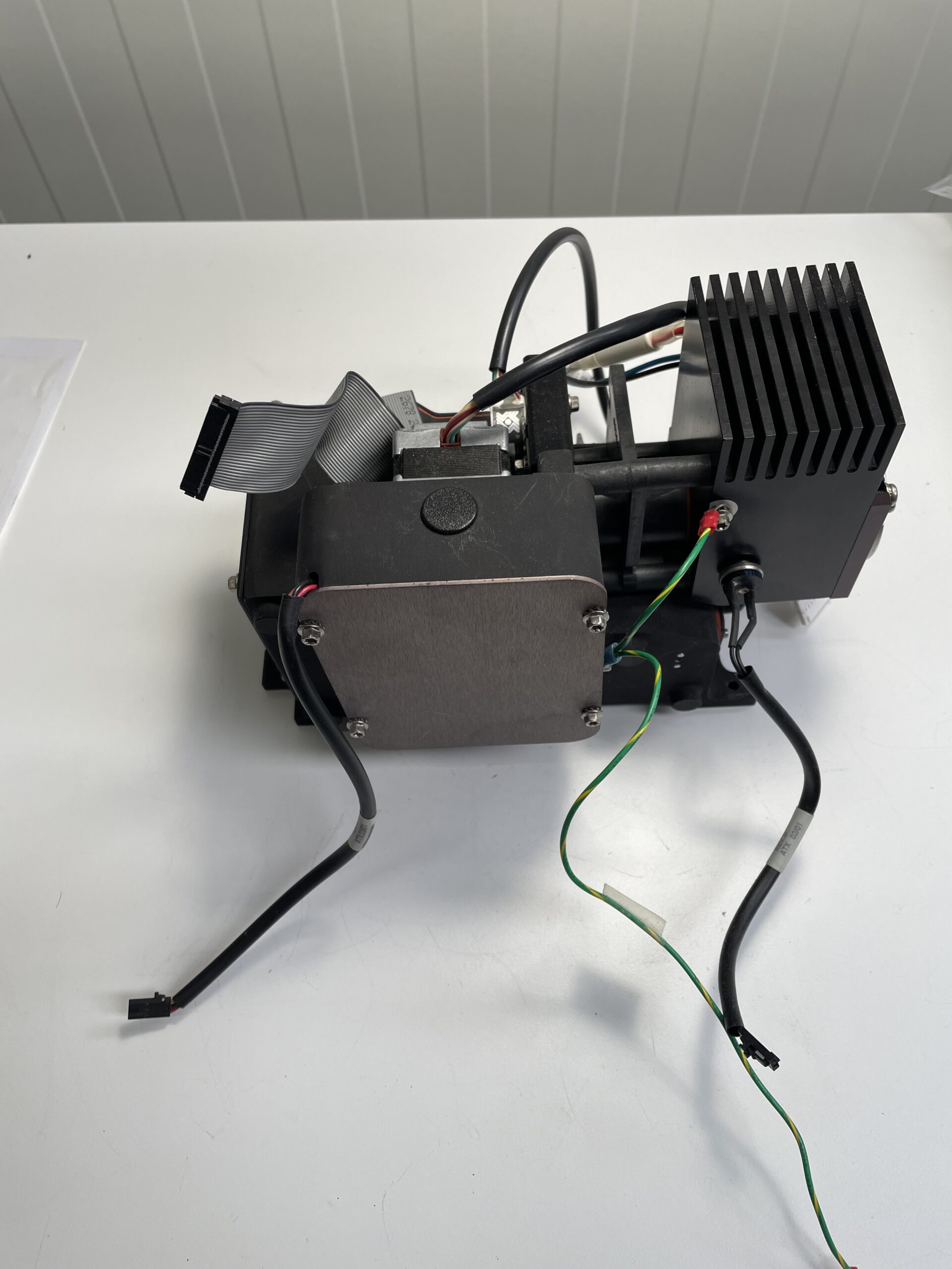 Waters 2487 Optics Bench – Lab2Parts
