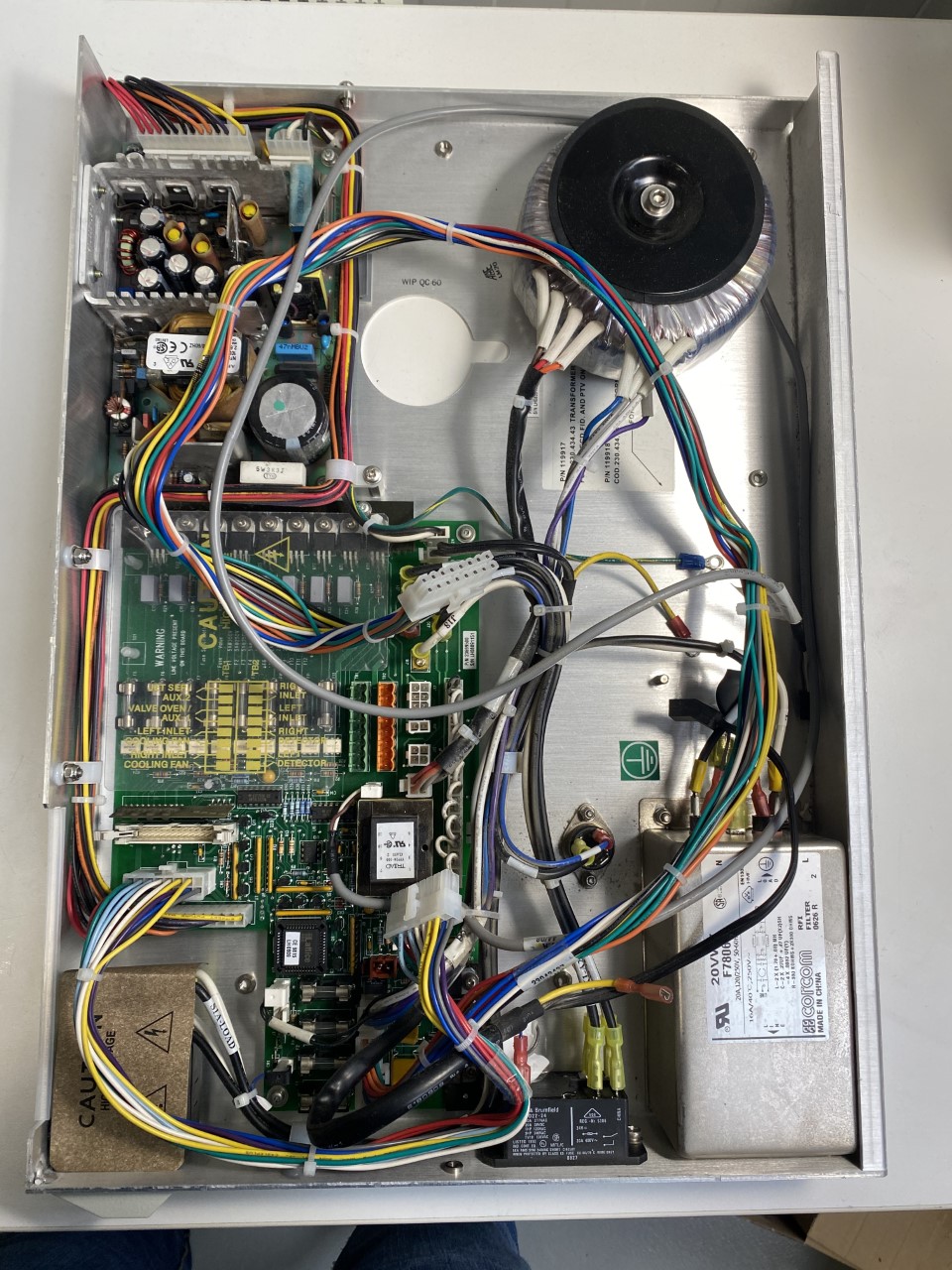 Power Control Assembly P/N: 20806010 – Lab2Parts